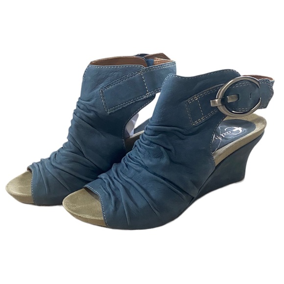 Earthies | Shoes | Earthies Open Toe Wedge Sandal Shoe Moroccan Blue ...